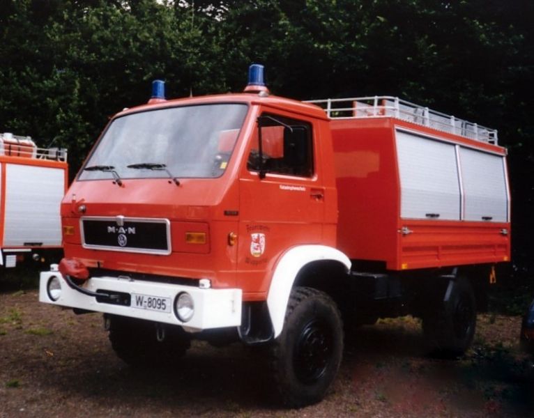 Rüstwagen RW1 (1987) - Freiwillige Feuerwehr Cronenberg